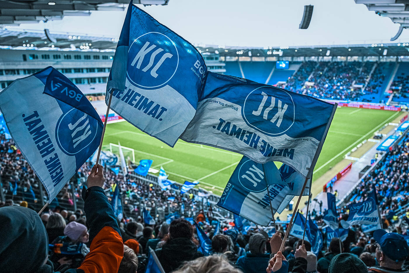 28. Spieltag: KSC - DSC Arminia Bielefeld: KSC - MEINE HEIMAT.