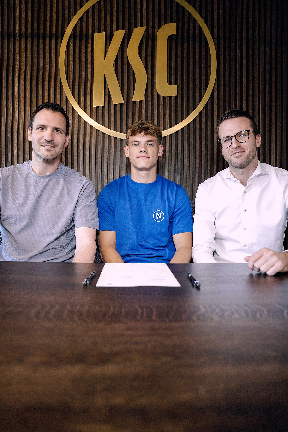 KSC verpflichtet Linksverteidiger Niclas Dühring : KSC - MEINE HEIMAT.