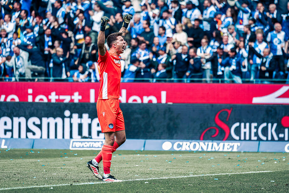 Max Weiß wechselt zum FC Burnley: KSC - MEINE HEIMAT.