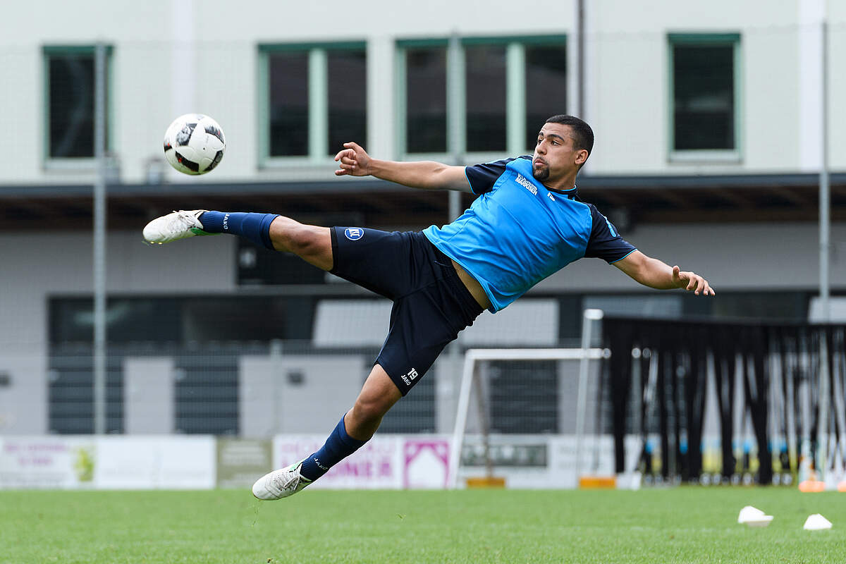 Malik Karaahmet mit der türkischen U18-Nationalmannschaft unterwegs: KSC - MEINE HEIMAT.