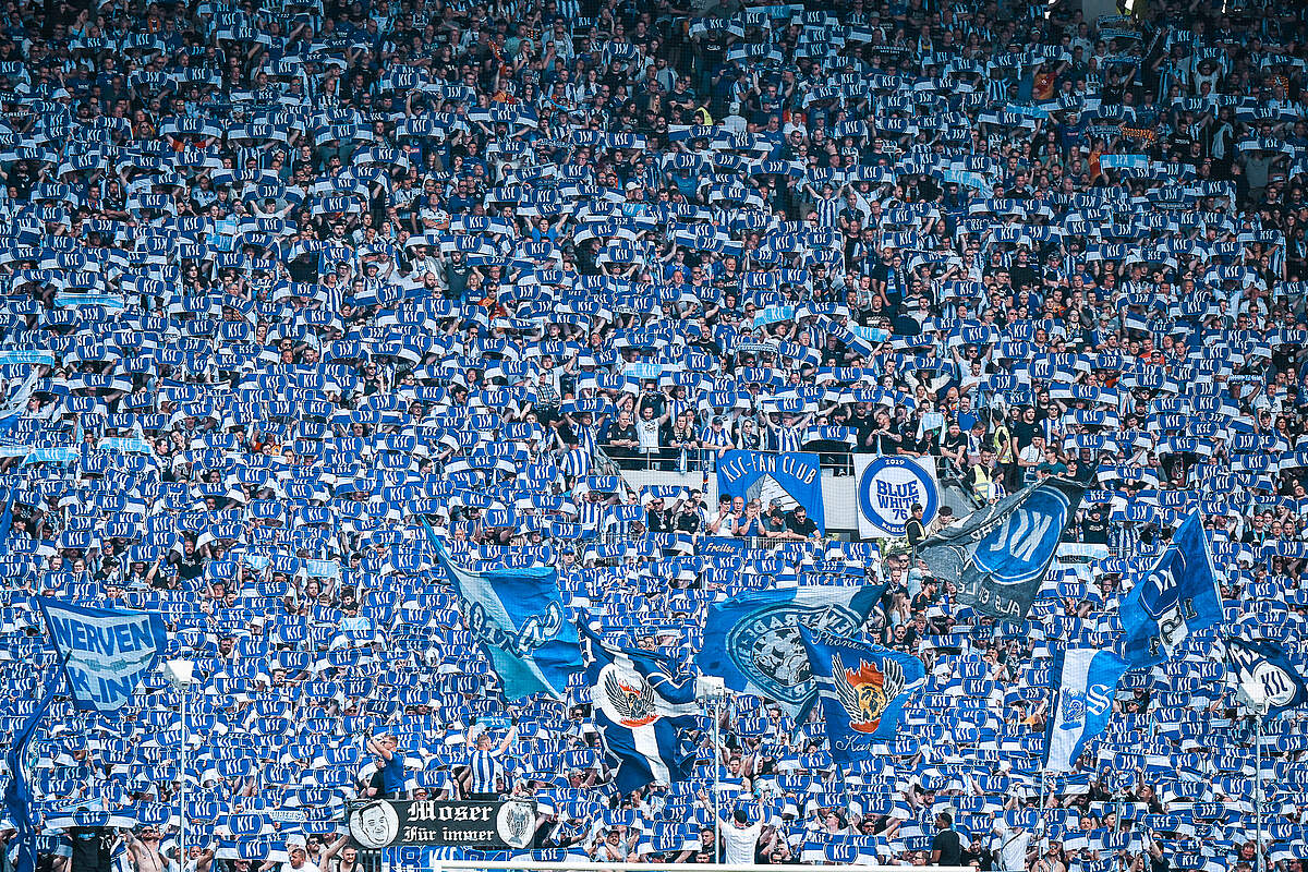 Alle Ticketinfos zum Lautern-Derby!: KSC - MEINE HEIMAT.