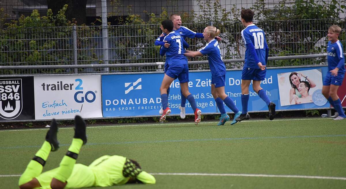 Erster Auswärtssieg : KSC - MEINE HEIMAT.