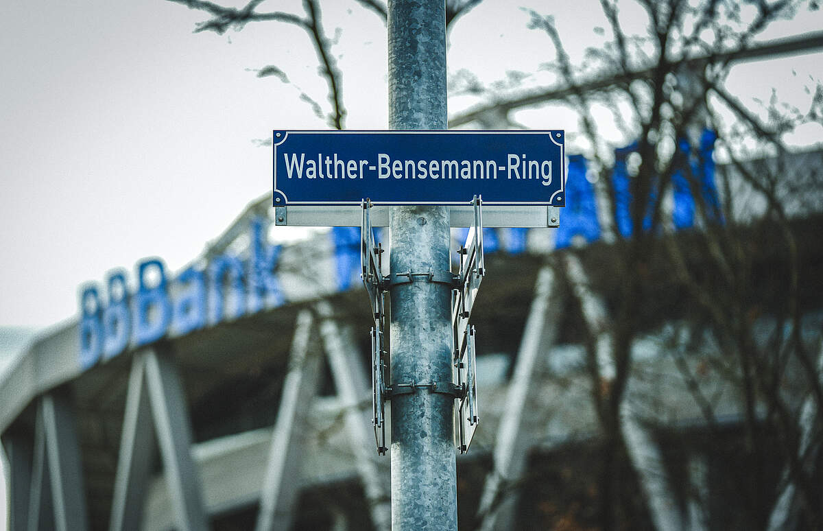 Walther Bensemann kehrt symbolisch an den Wildpark zurück: KSC - MEINE ...