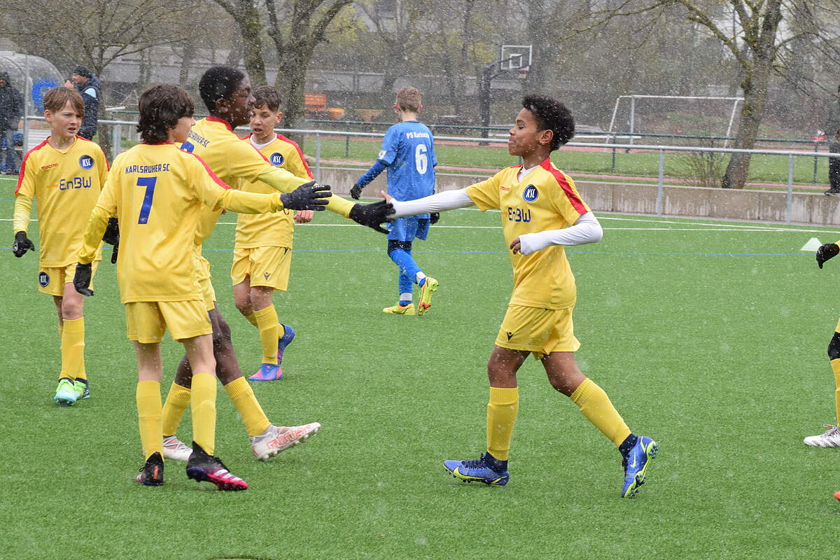 U12 feiert Sieg gegen den PSK: KSC - MEINE HEIMAT.