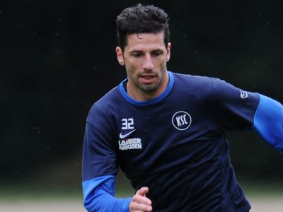 Giuseppe Aquaro unterschreibt Zweijahresvertrag beim KSC: KSC - MEINE ...