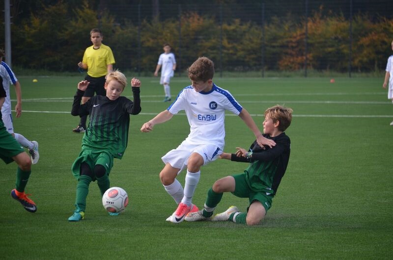 Kantersieg für U12: KSC - MEINE HEIMAT.